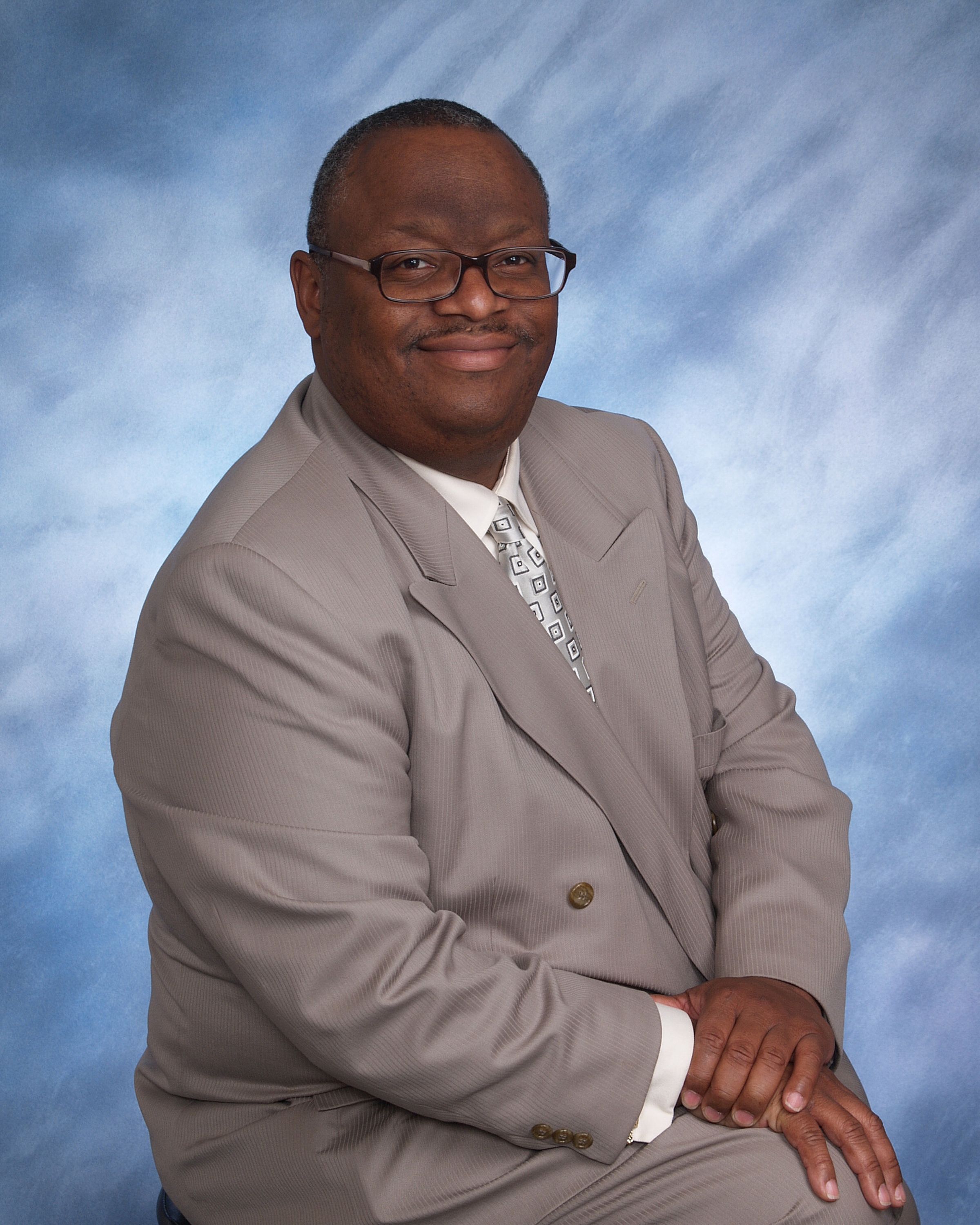 Dr. Robert L. Robinson