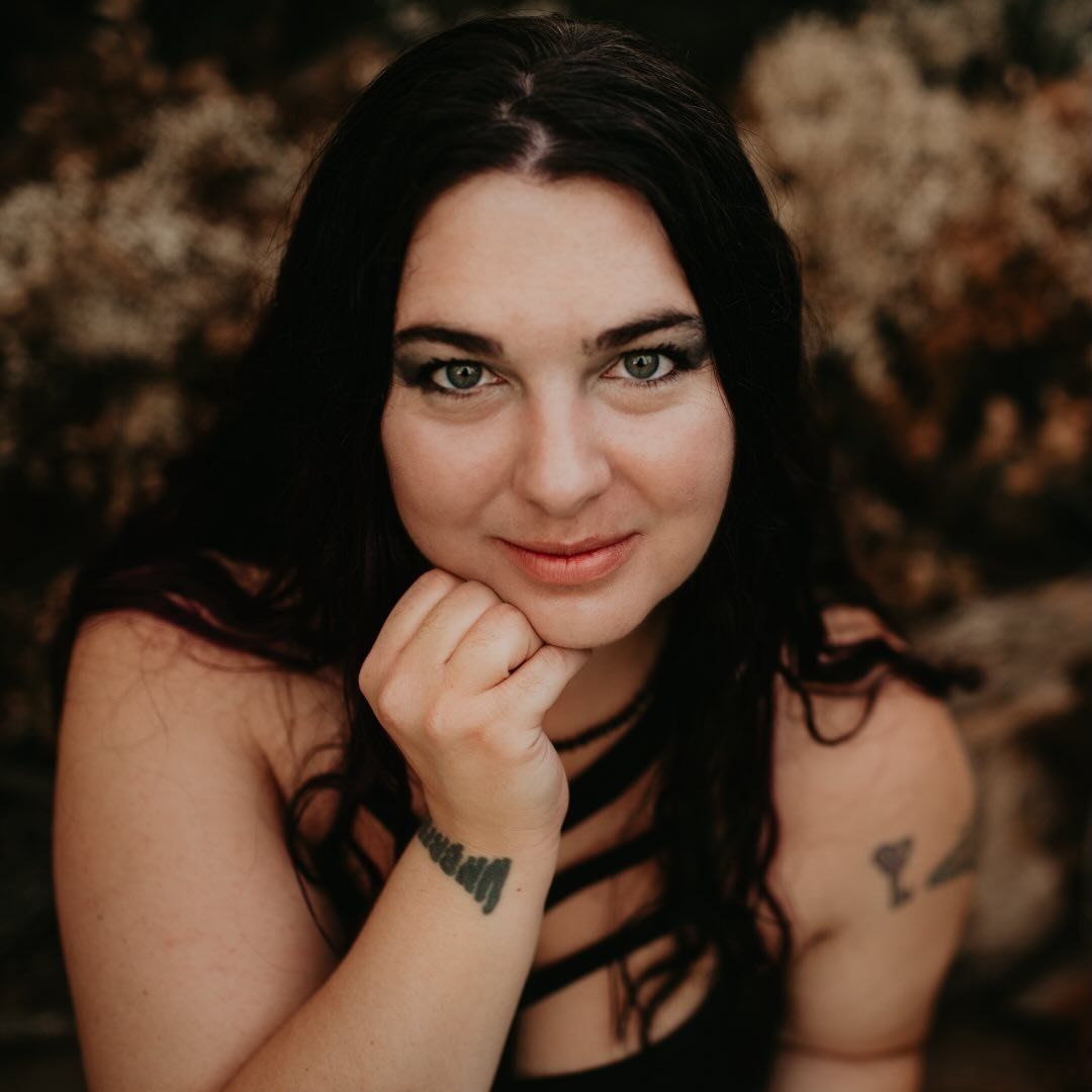 About Danielle Wolfe | Danielle Wolfe